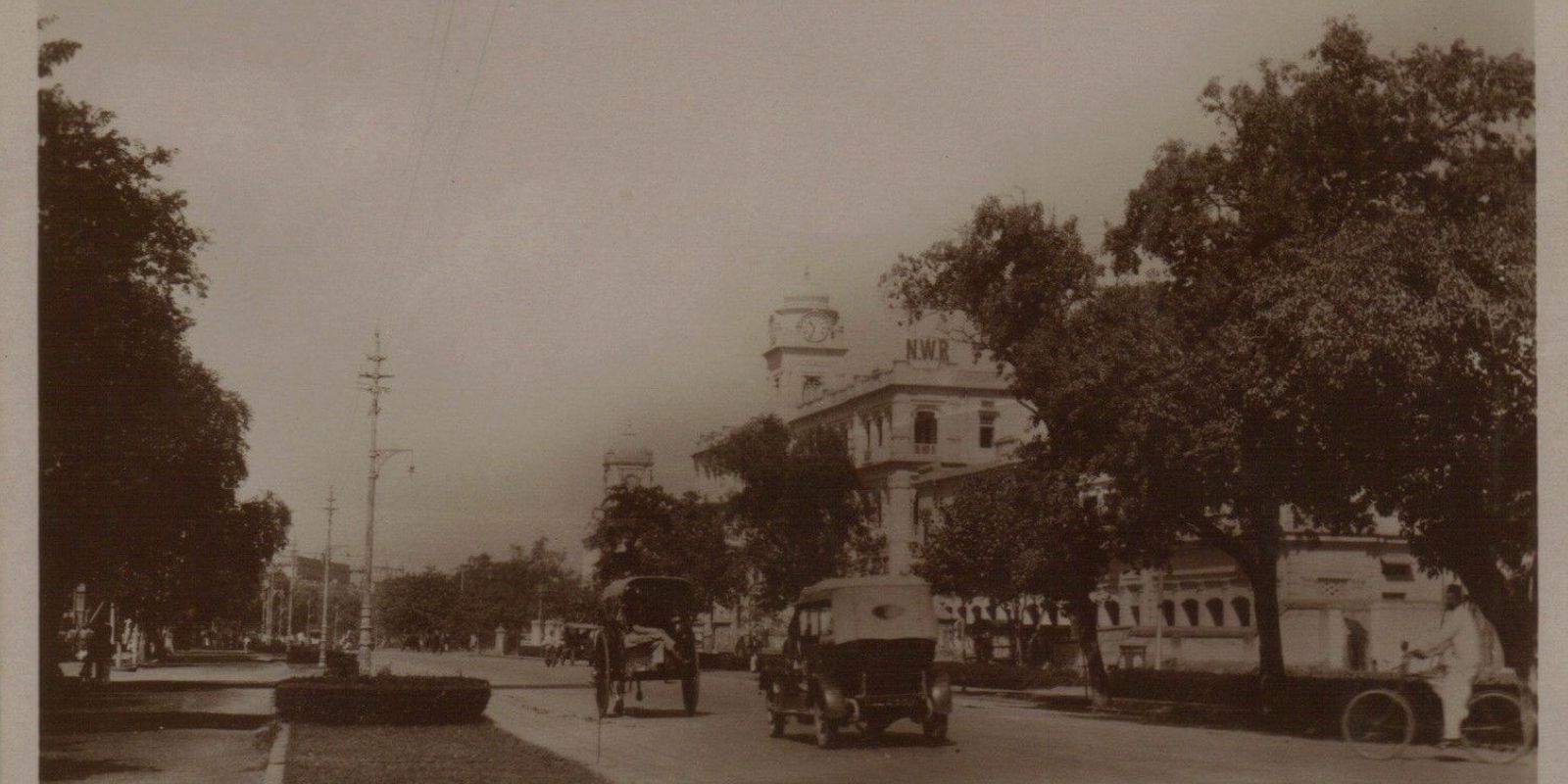 A Complete Guide To Mall Road Lahore - Foreignway